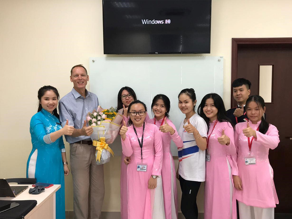 UWE English workshop for duo-degree students | Faculty of Accounting